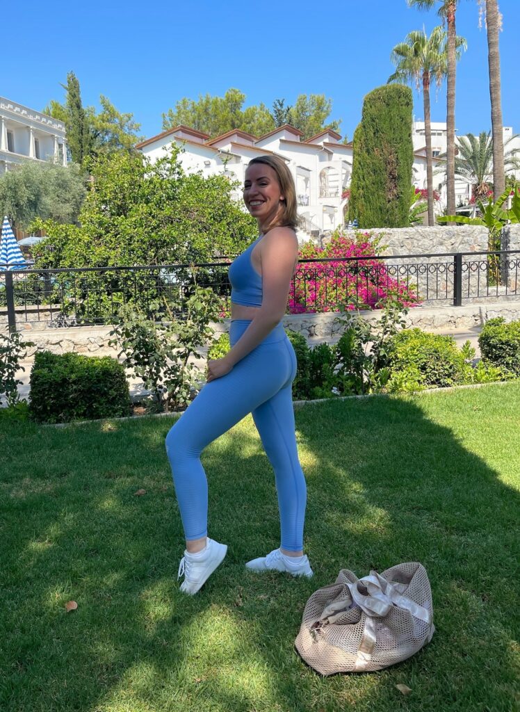 BEVERLY PANT Oceans Apart Erfahrungen: Stoff, Größen, Inspo